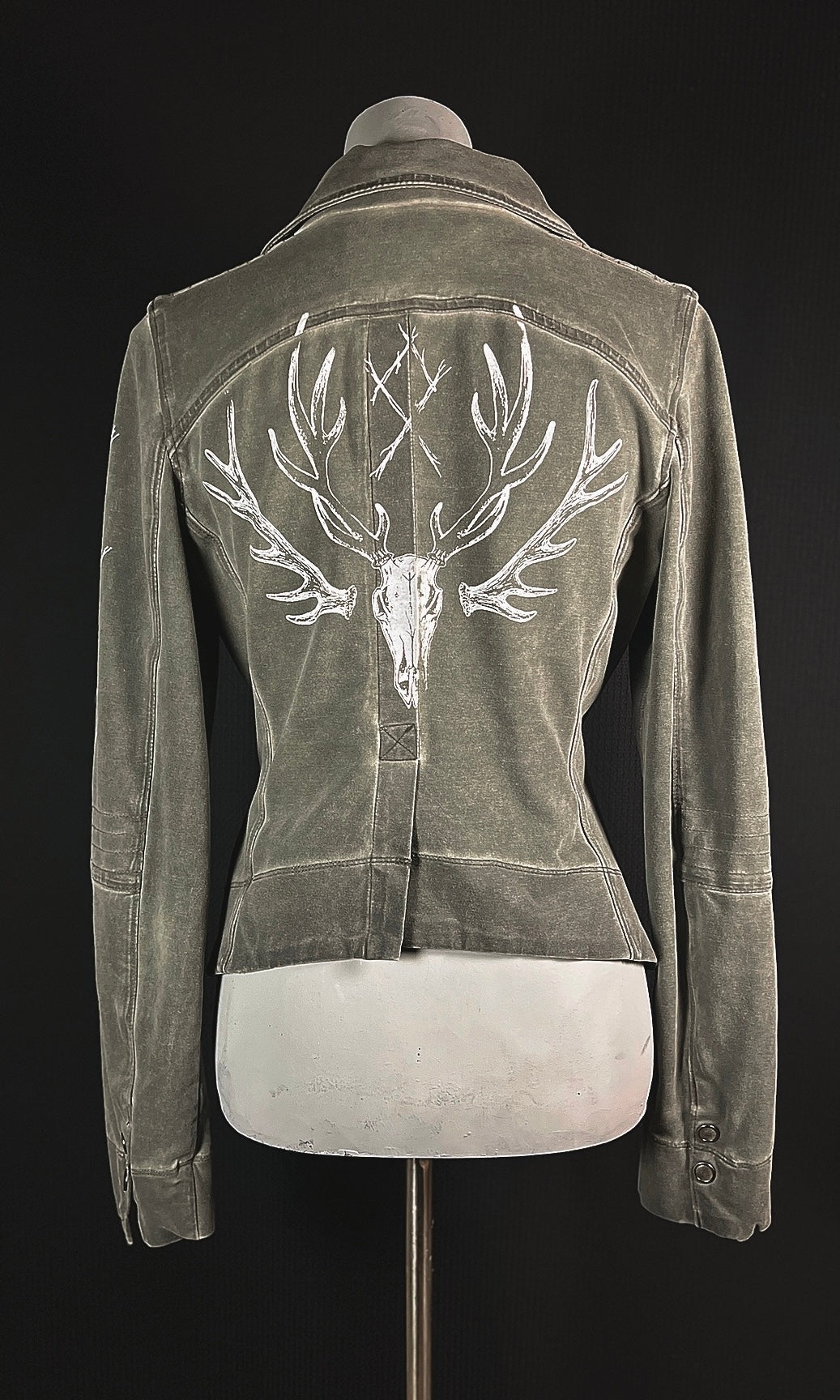 OOAK SMALL ELK SKULL OLIVE MOTO ZIP JACKET – SOVRIN apparel