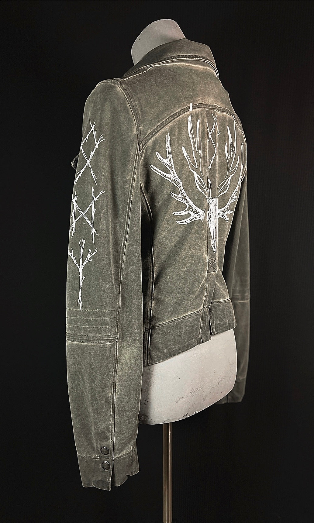 OOAK SMALL ELK SKULL OLIVE MOTO ZIP JACKET – SOVRIN apparel