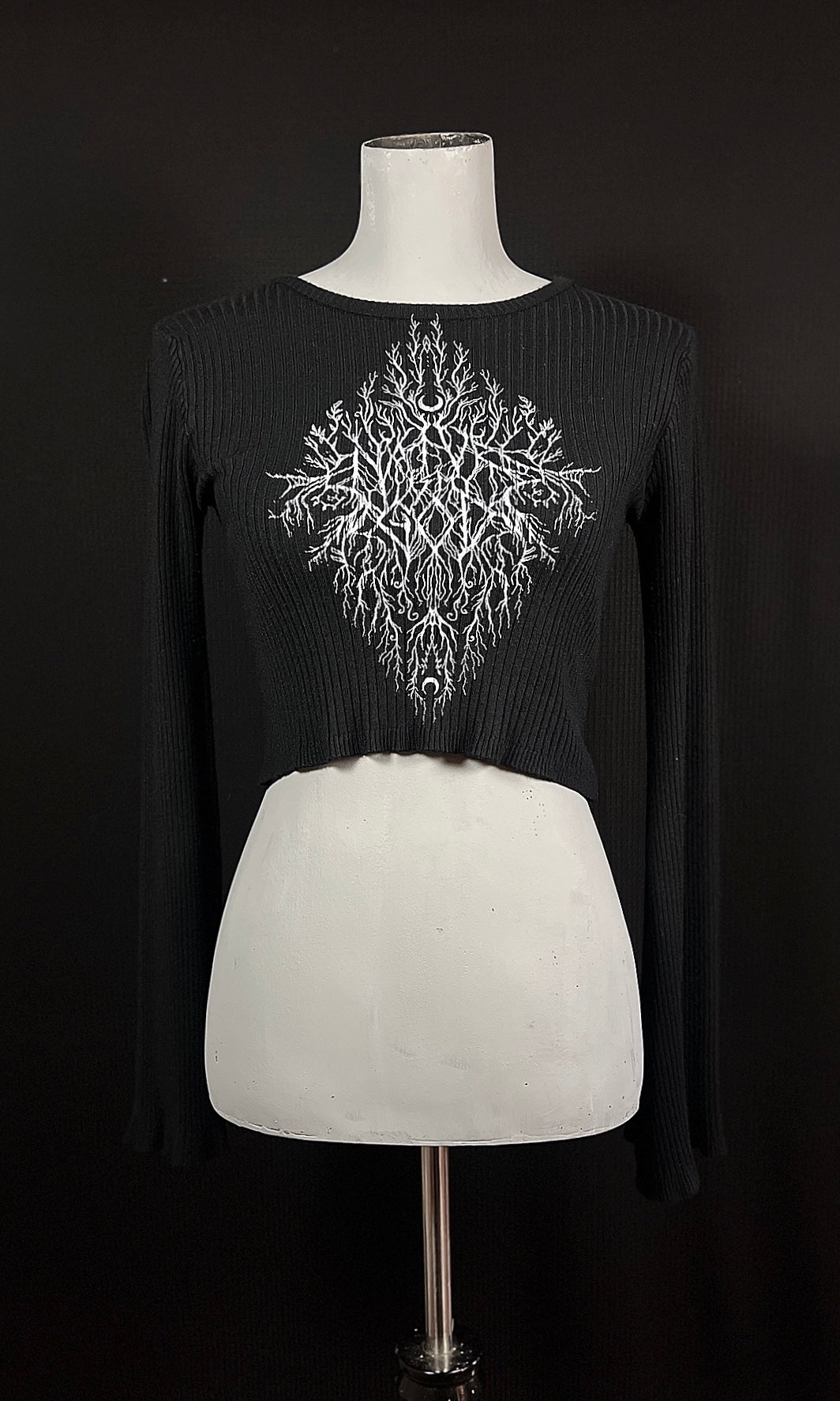 OOAK S NATURE IS GOD BELL SLEEVE CROP – SOVRIN apparel
